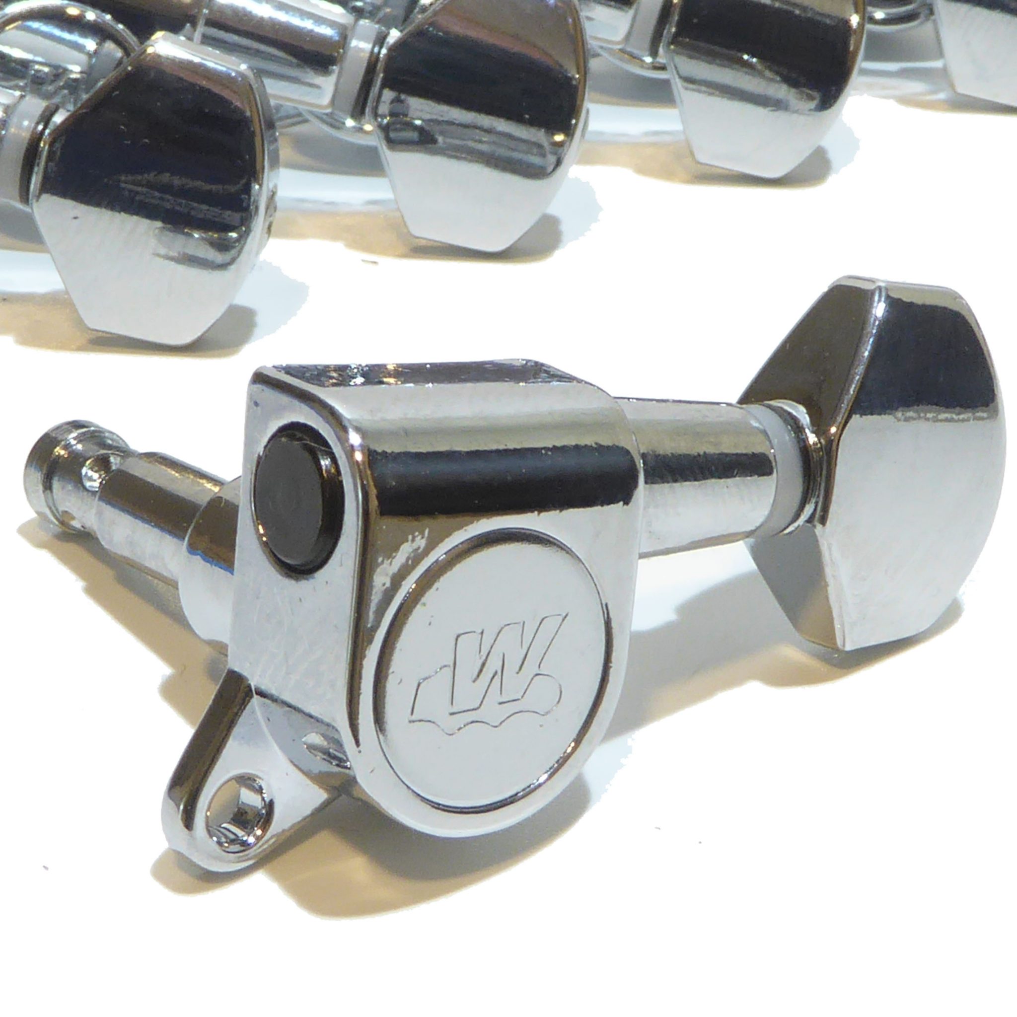 Acoustic guitar machine heads